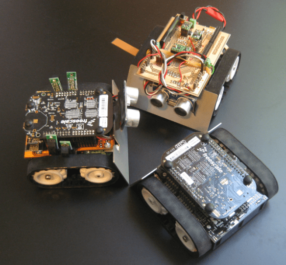 Mini Sumo Robot with Proximity Sensors | MCU on Eclipse