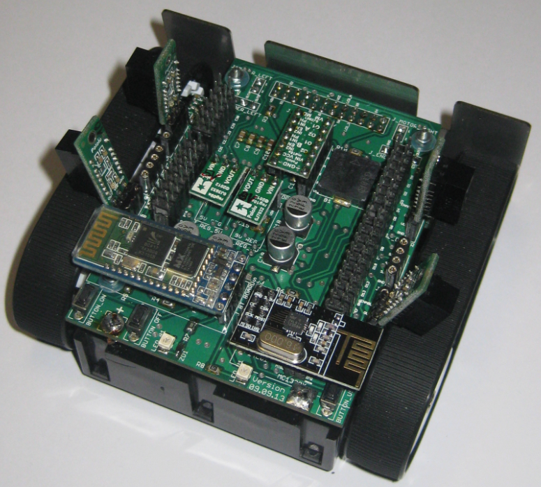 Zumo Robot assembled | MCU on Eclipse