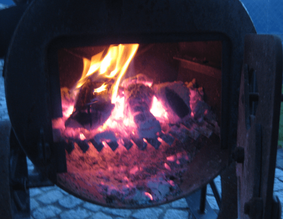 My First DIY Smoked Beef Brisket: Day 2 – the Way and the Result | MCU ...