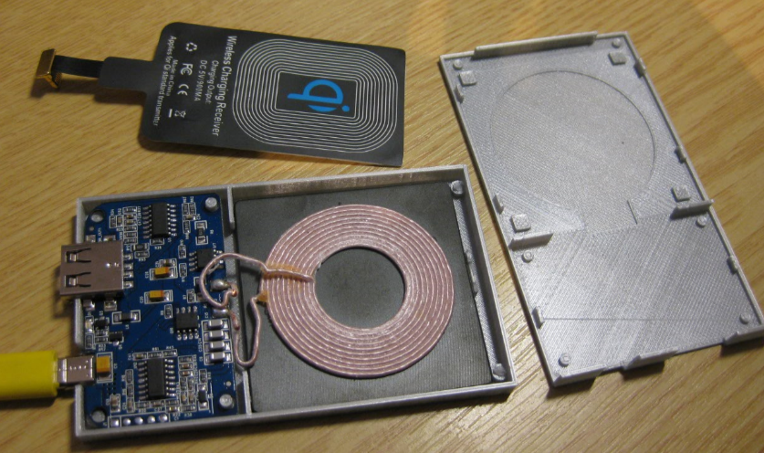 Qi Wireless Charging Transmitter with 3D Printed Enclosure | MCU on Eclipse