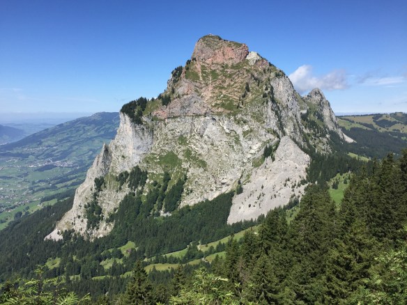 Hiking around the Rothenflue | MCU on Eclipse