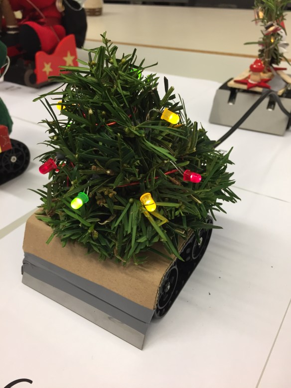 Christmas Tree Robot Challenge | MCU on Eclipse