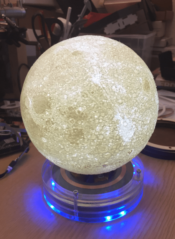 DIY Wireless Magnetic Levitating Moon Lamp | MCU on Eclipse