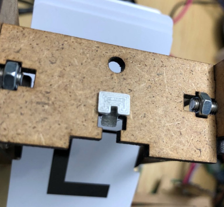 DIY Split-Flap Display | MCU on Eclipse