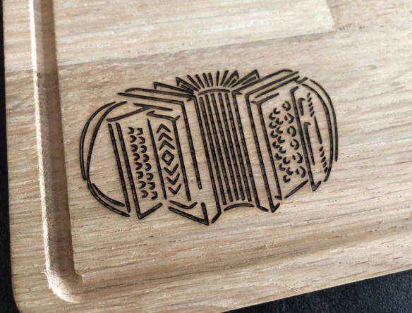 CNC + Laser = Personalized Cutting Board | MCU on Eclipse